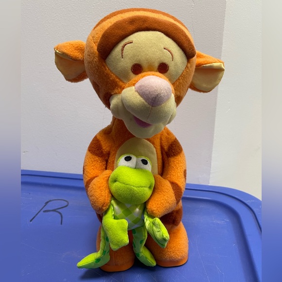 Fisher-Price | Toys | Vintage Rare Bounce Baby Tigger Holding Baby Frog ...